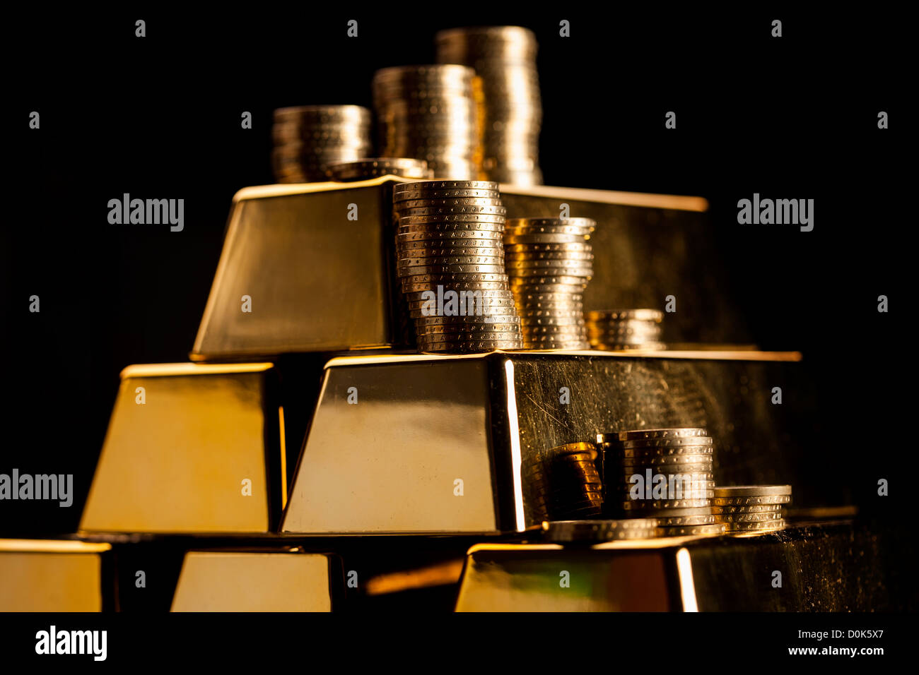 Raw Gold Metal High Resolution Stock Photography and Images - Alamy
