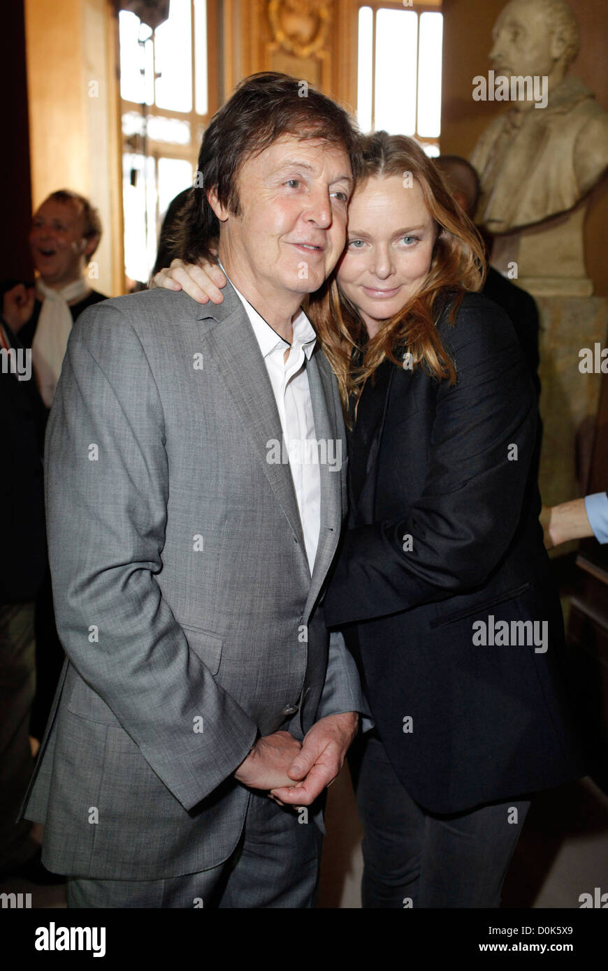 Daughter of paul mccartney High Resolution Stock Photography and Images ...