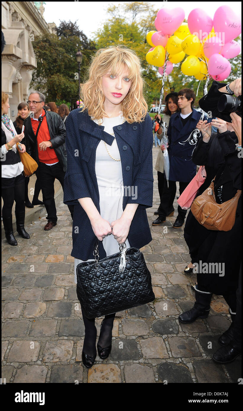 Courtney Love Fashion