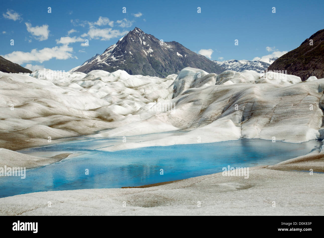 Meade glacier hi-res stock photography and images - Alamy