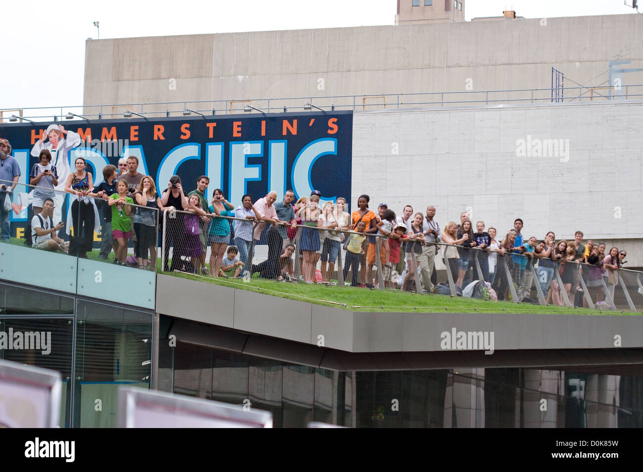 Atmosphere World Premiere of 'Camp Rock II: The Final Jam' held at ...