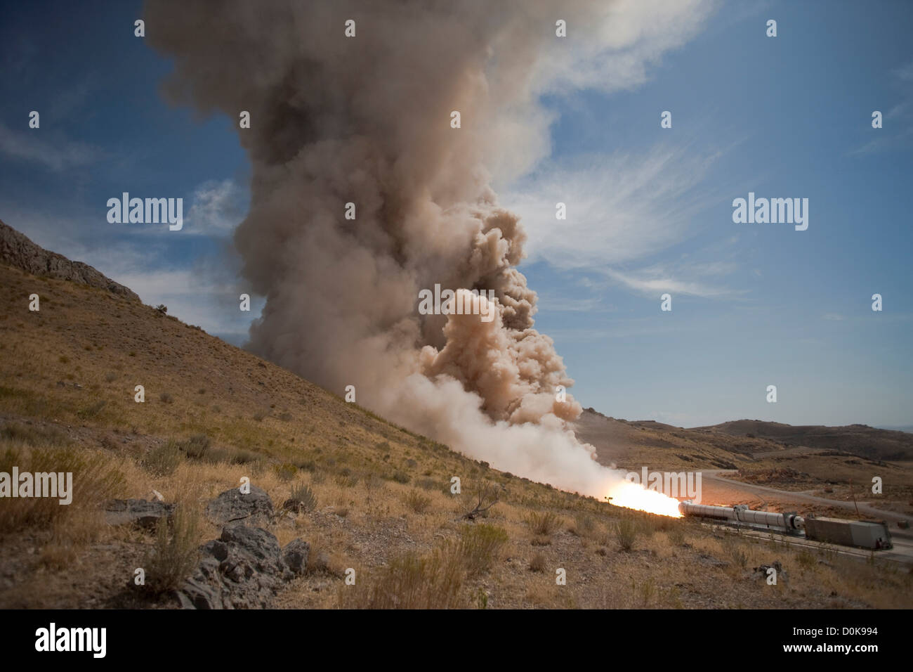 Flame-Out at End of World's Largest Rocket's Successful Test Firing ...