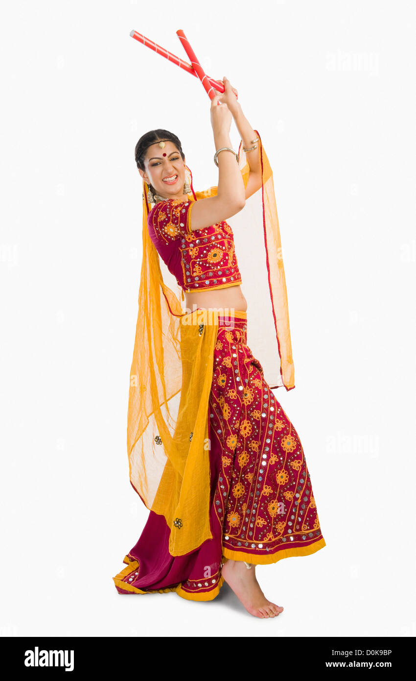 Indian dandiya dancing hi-res stock photography and images - Alamy