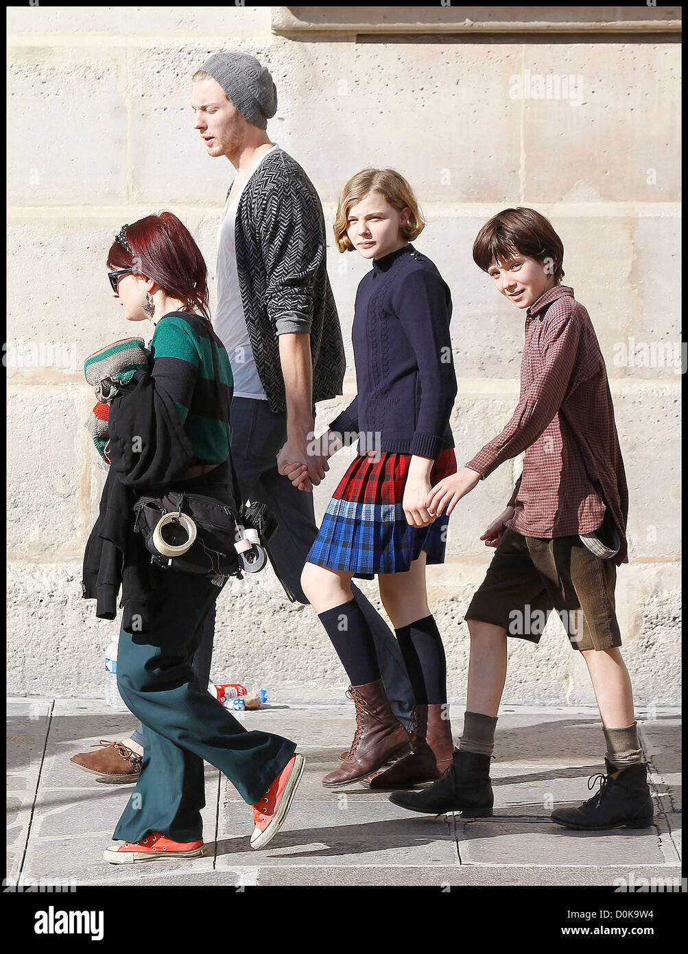 Asa Butterfield and Chloe Moretz on the set of 'The Invention of Hugo ...