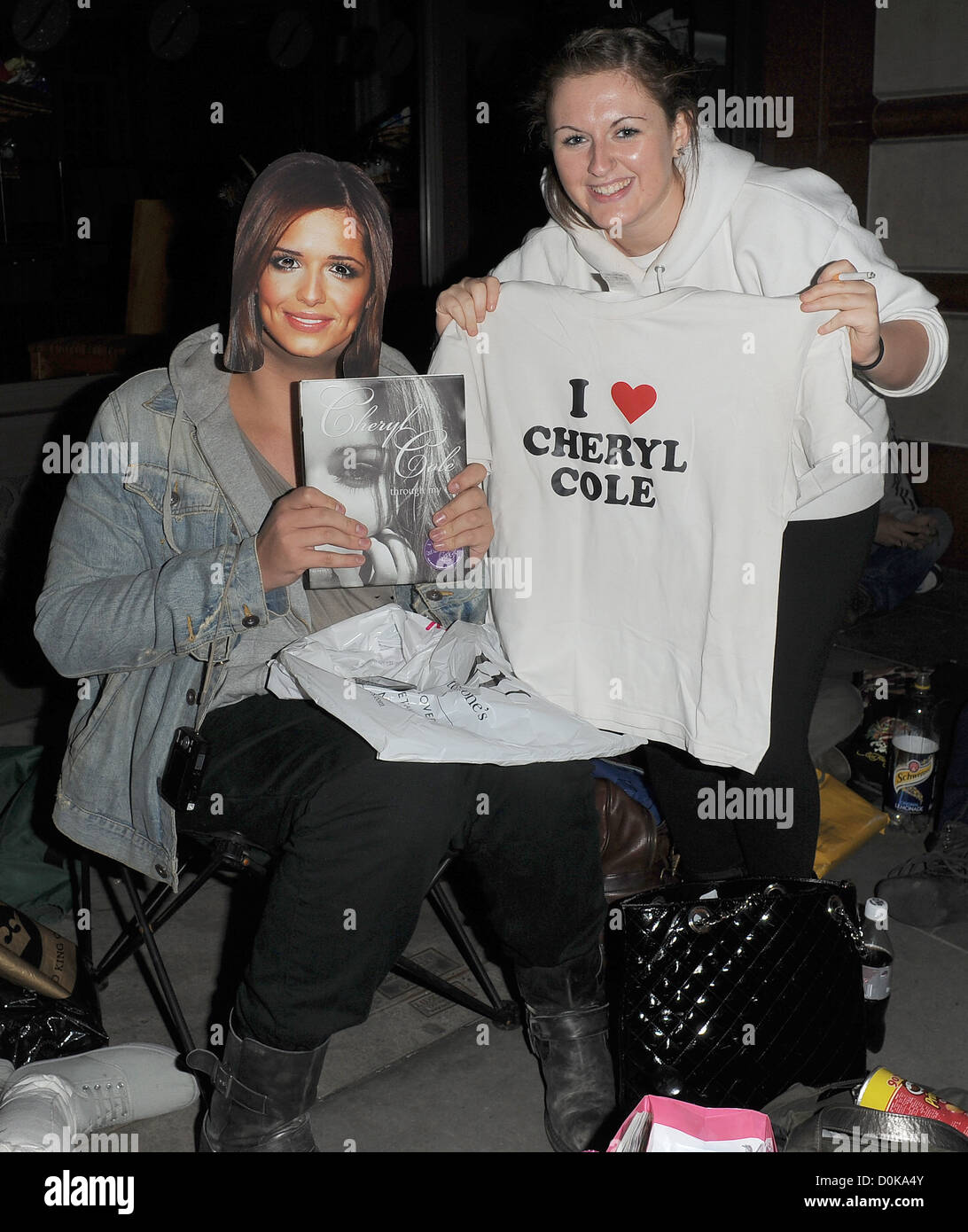Dedicated fans queue around the block outside Waterstones bookshop in ...