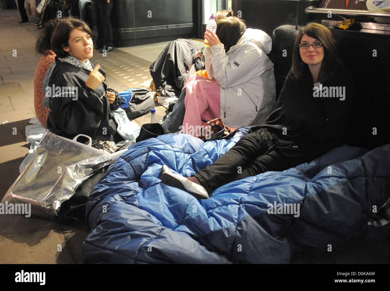 Queue Around The Block High Resolution Stock Photography and Images - Alamy