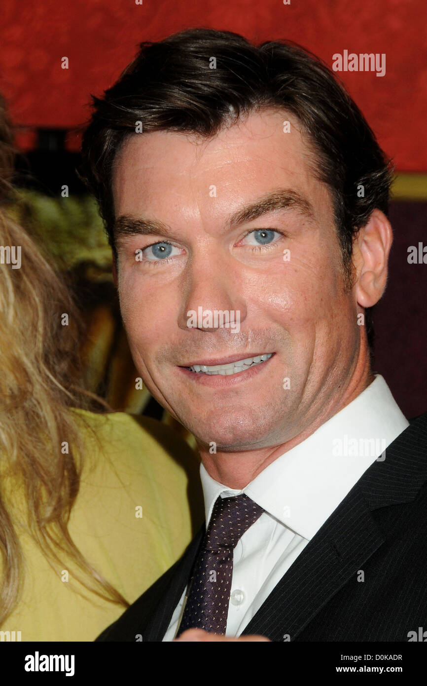 Jerry oconnell piranha 3d premiere hi-res stock photography and images ...