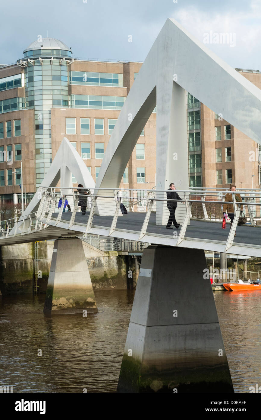 Clyde bridge hi-res stock photography and images - Alamy