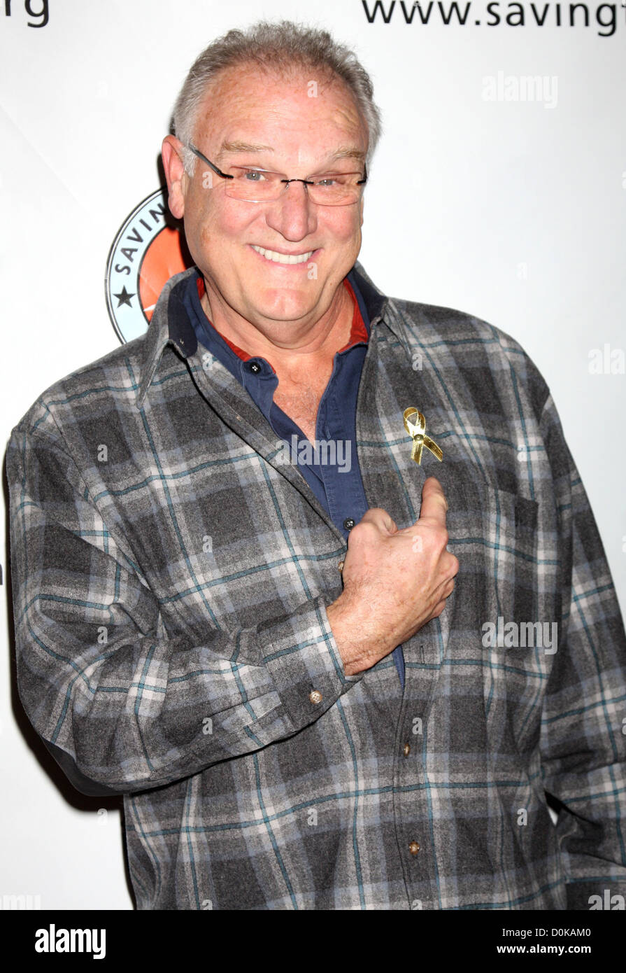 Bill Smitrovich '1 Voice' Benefit the Motion Picture Home at Renberg ...