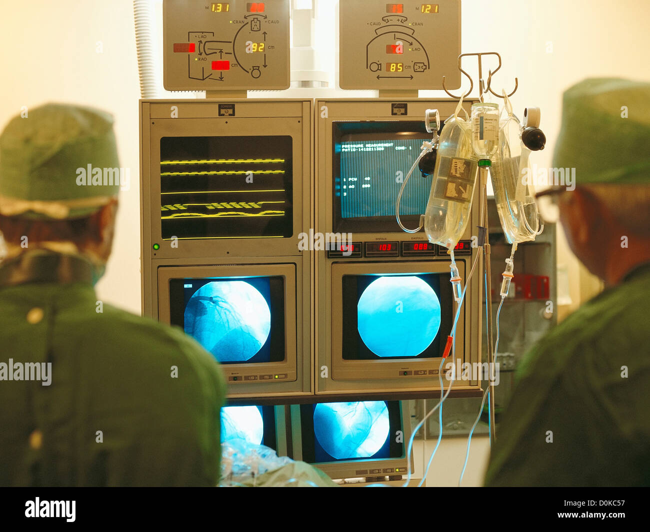 Coronary angiogram heart hi-res stock photography and images - Alamy