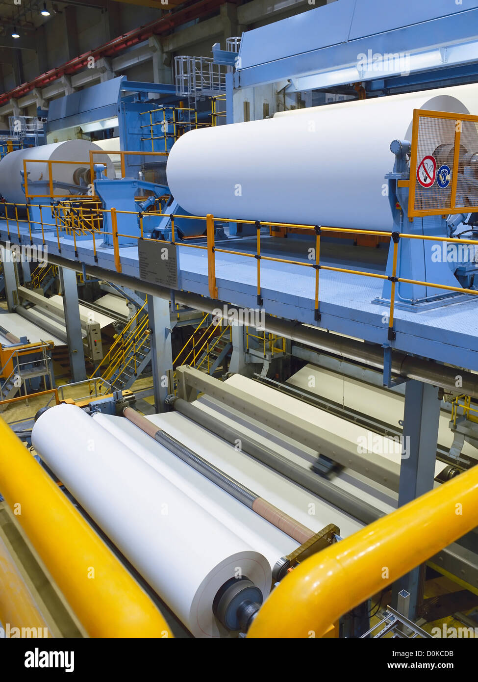 Paper producing factory hi-res stock photography and images - Alamy