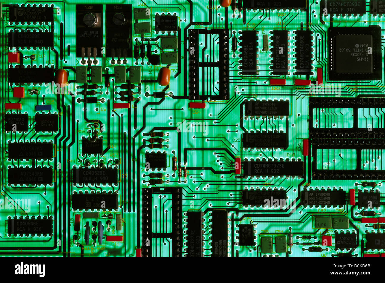 Non integrated electronics hi-res stock photography and images - Alamy