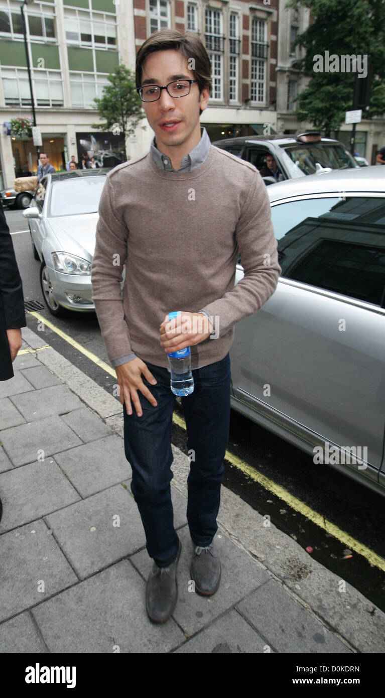 Justin Long outside the BBC Radio 1 studios London, England - 20.08.10 ...
