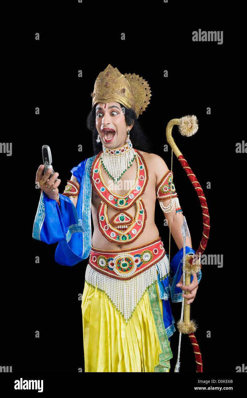 Reading ramayana hi-res stock photography and images - Alamy