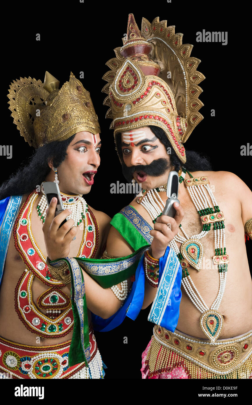 Reading ramayana hi-res stock photography and images - Alamy