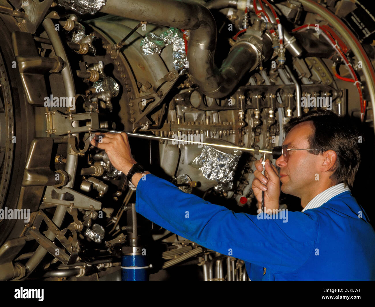 Aircraft engine hi-res stock photography and images - Alamy