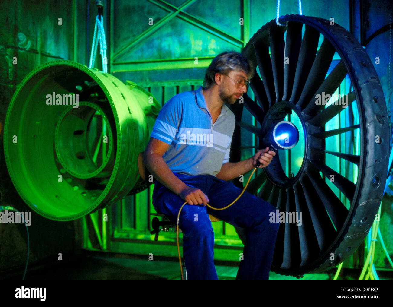 Aircraft engine hi-res stock photography and images - Alamy