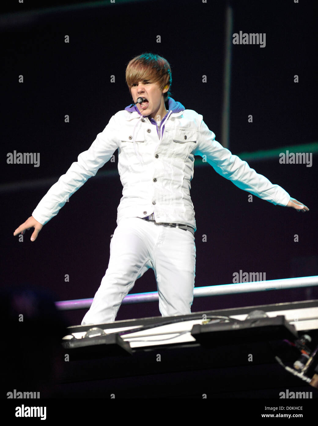 Justin Bieber Tour Bus 2010