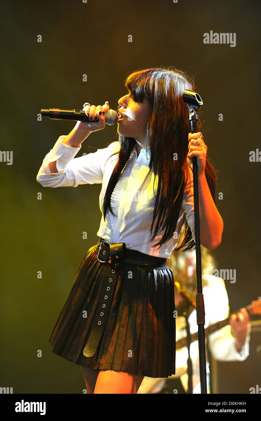 Gabrielle cilmi hi-res stock photography and images - Alamy
