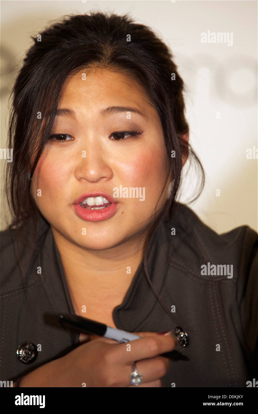 Jenna Ushkowitz attends the Macy's 'GLEE' Apparel Launch Event at Macy ...