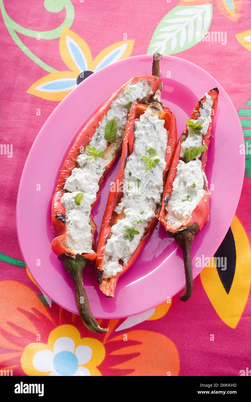 Stuffed peppers tofu hi-res stock photography and images - Alamy