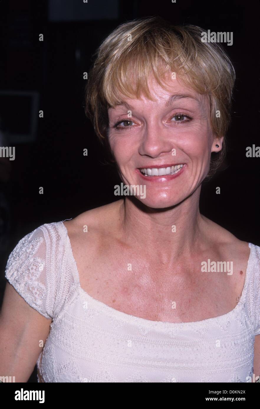 CATHY RIGBY.Bowfinger premiere at Ziegfeld theatre in New York 1999 ...