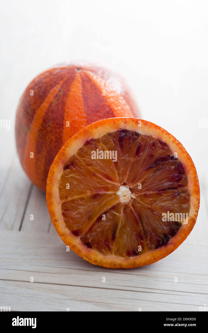 Blood orange colour hi-res stock photography and images - Alamy