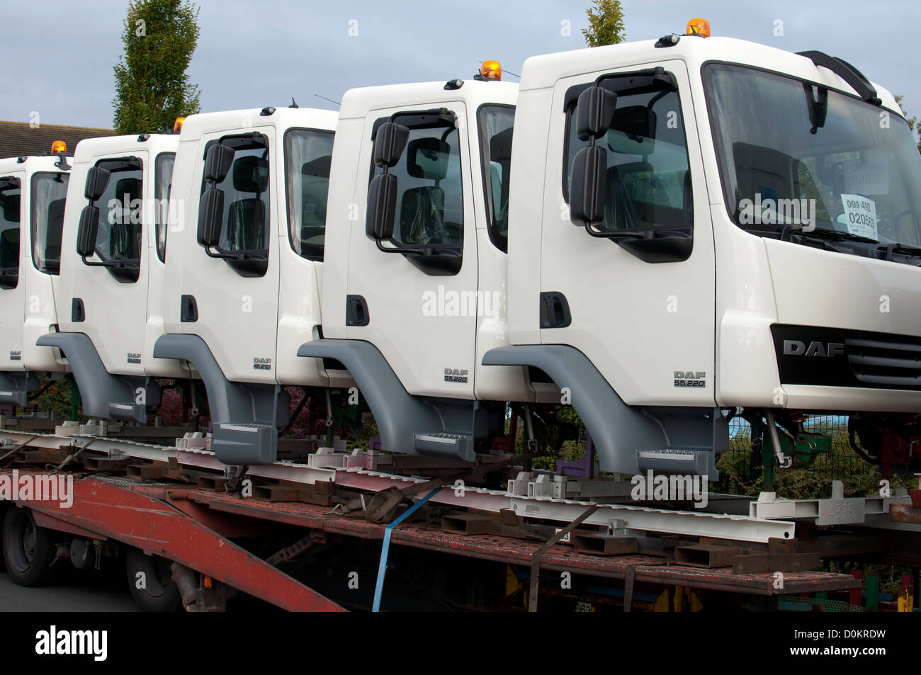 Row of lorries hi-res stock photography and images - Alamy
