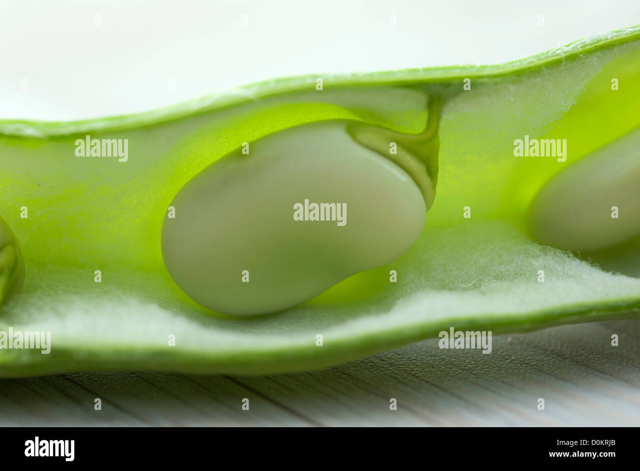 Raw shelled beans Stock Photo - Alamy