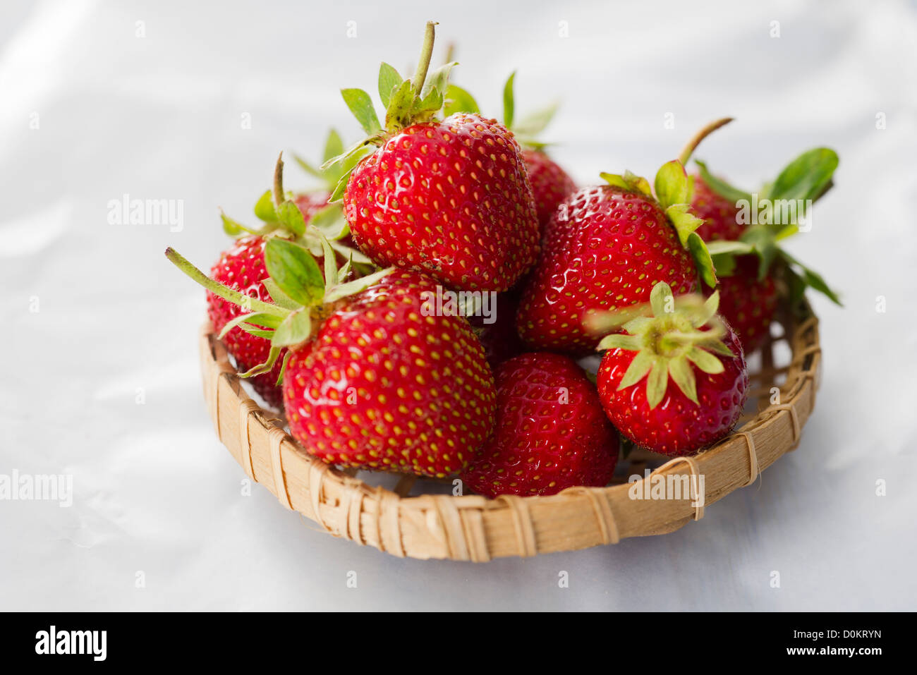 Close ups strawberries hi-res stock photography and images - Alamy