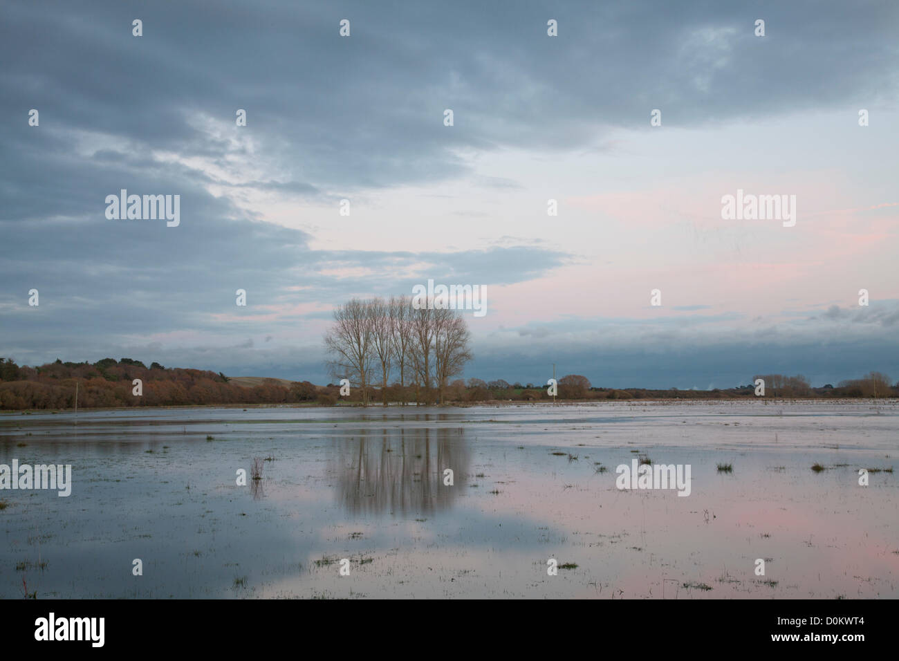 Wareham, UK. 27th November 2012. Fields lie under water from the ...