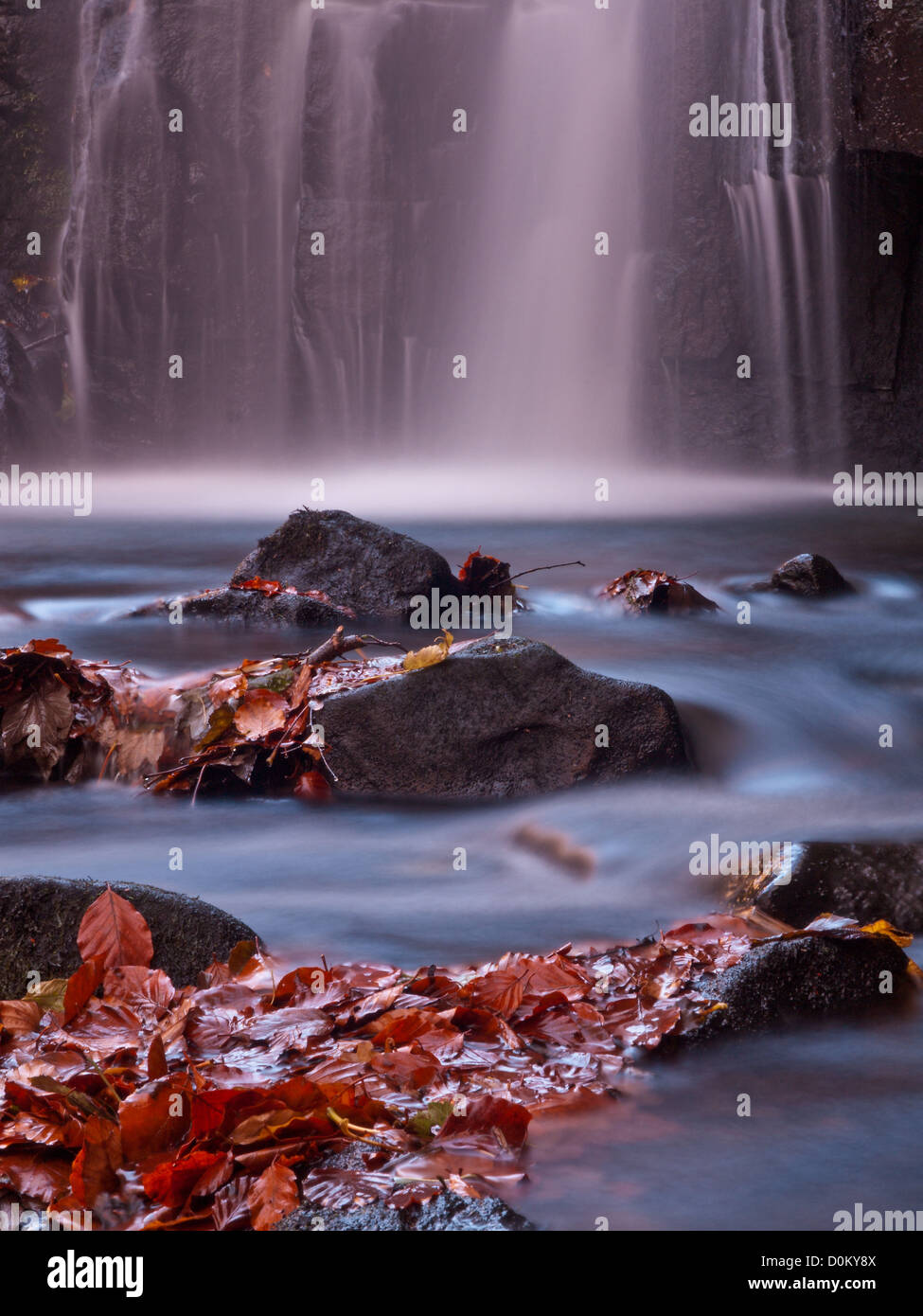Fast moving water over rocks hi-res stock photography and images - Alamy