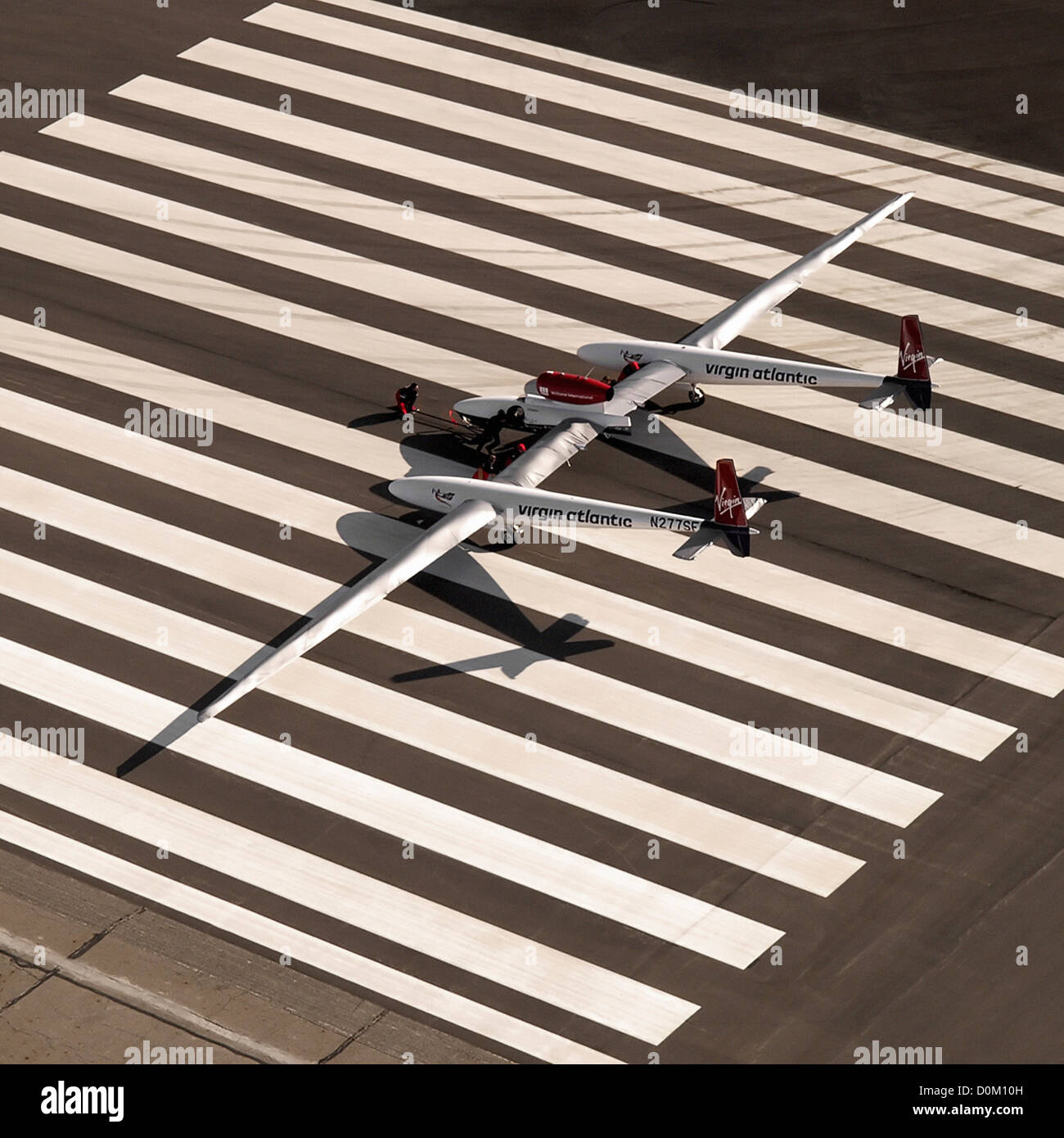 Round-the-World Flight of Burt Rutan's Global Flyer Aircraft Stock ...