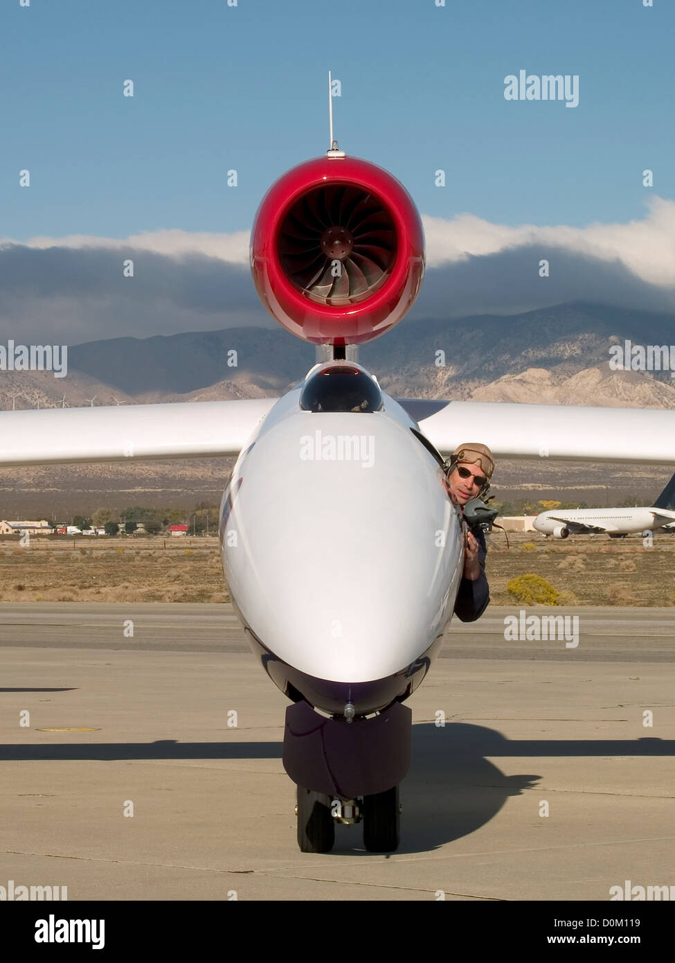 Round-the-World Flight of Burt Rutan's Global Flyer Aircraft Stock ...