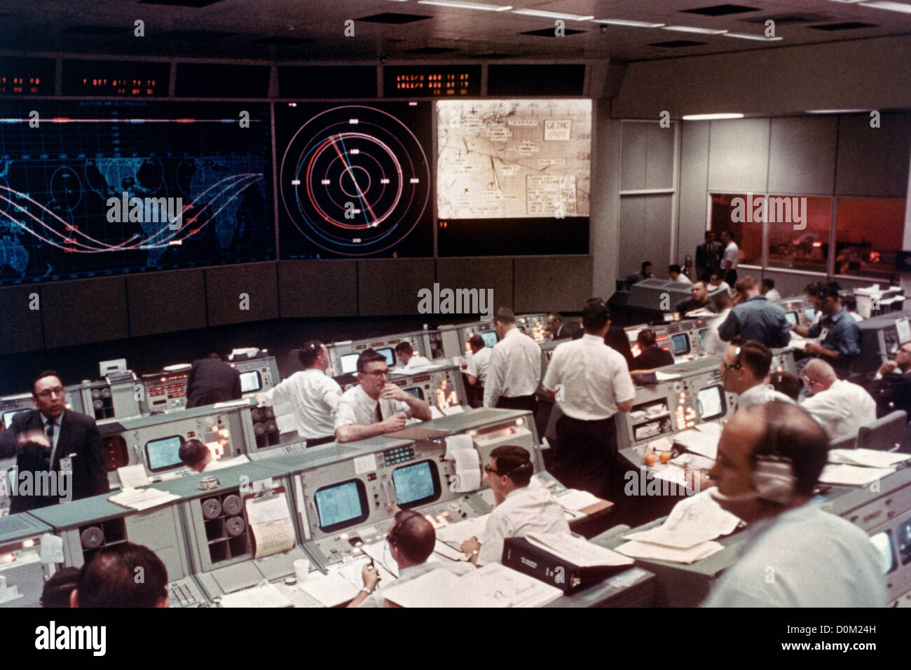 A view of the Mission Operations Control Room (MOCR) at NASA/JSC, circa ... A view of the Mission Operations Control Room (MOCR) at NASA/JSC, circa ...