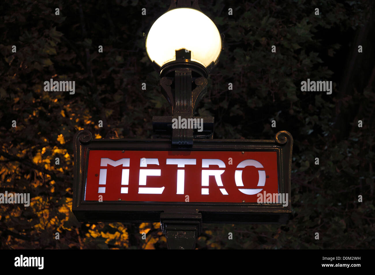 Metro sign in Paris Stock Photo - Alamy