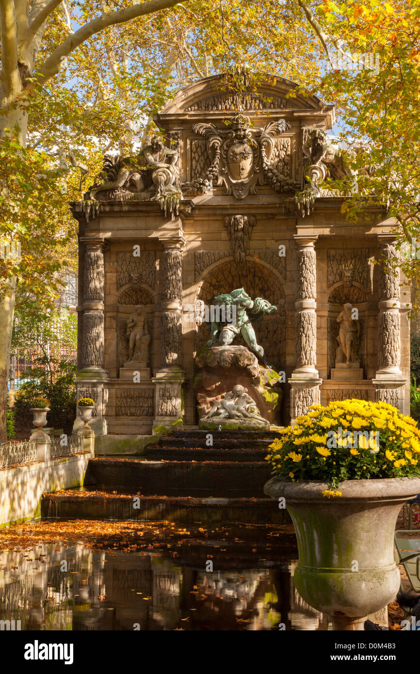 Medici Fountain with Statue of Acis and Galatea being discovered by the ...