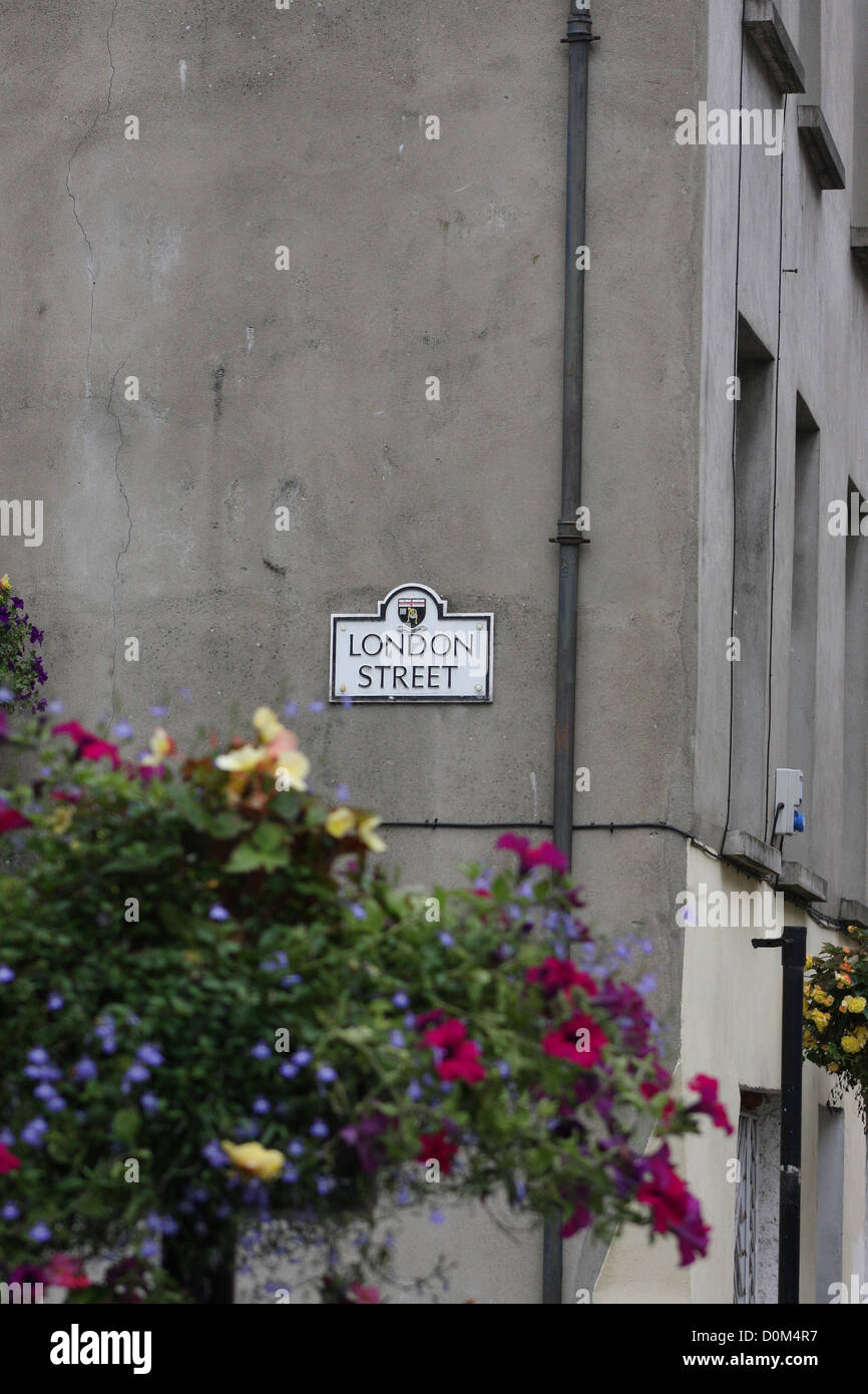 Derry street london hi-res stock photography and images - Alamy