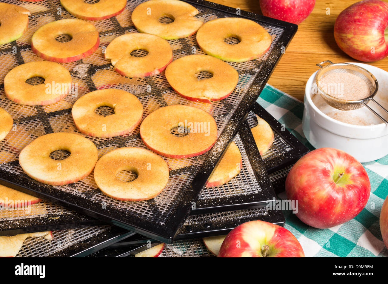 Honey crisp apple hi-res stock photography and images - Alamy