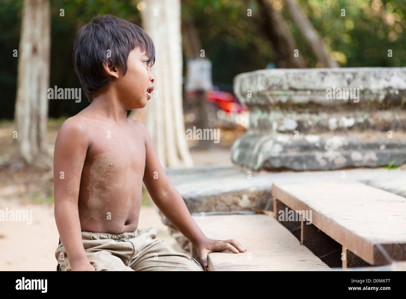 Cambodian poverty hi-res stock photography and images - Alamy