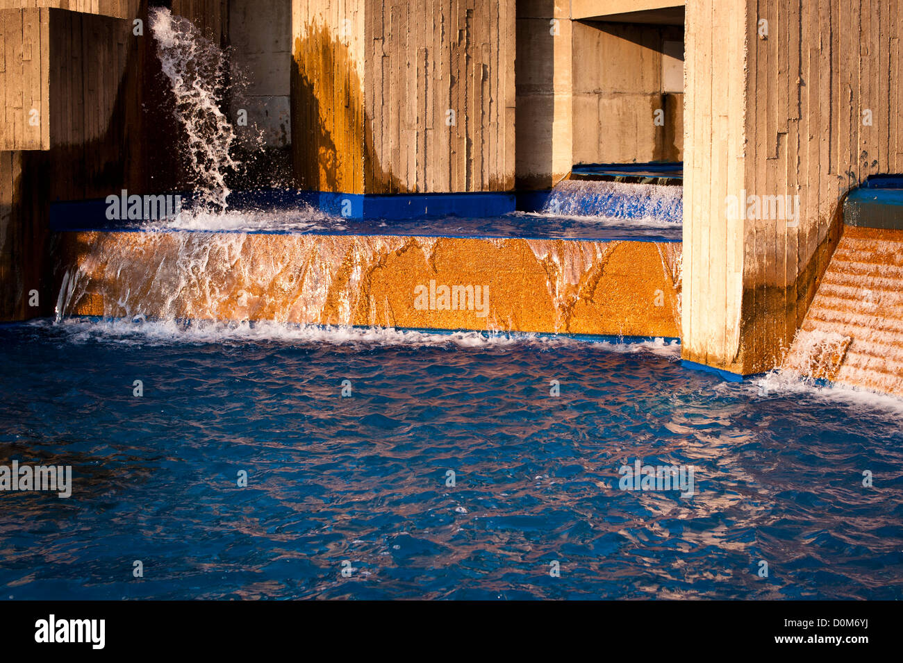 Modern water feature, Baltimore, Maryland Stock Photo - Alamy
