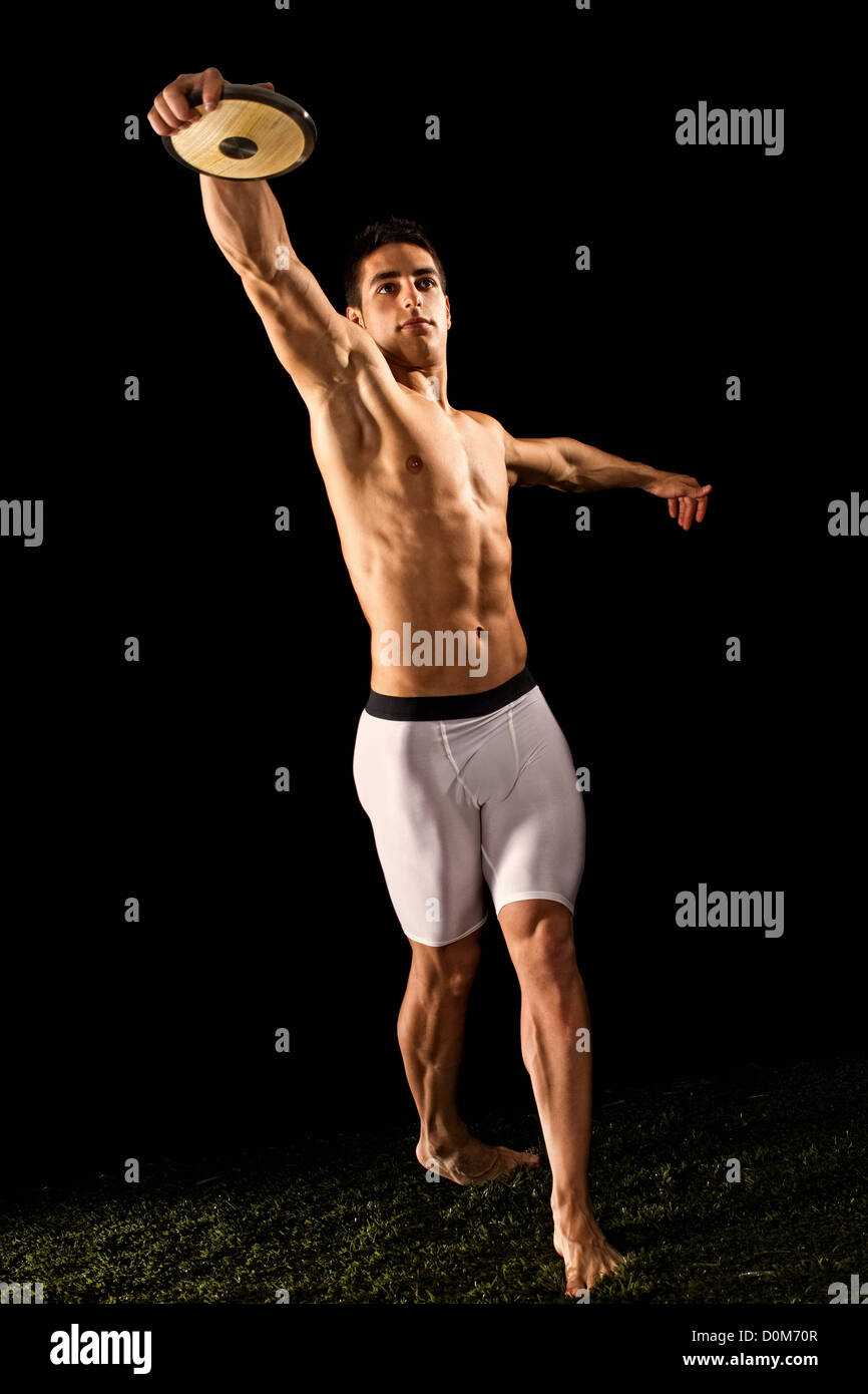 Athlete discus throw athletics discus hi-res stock photography and ...