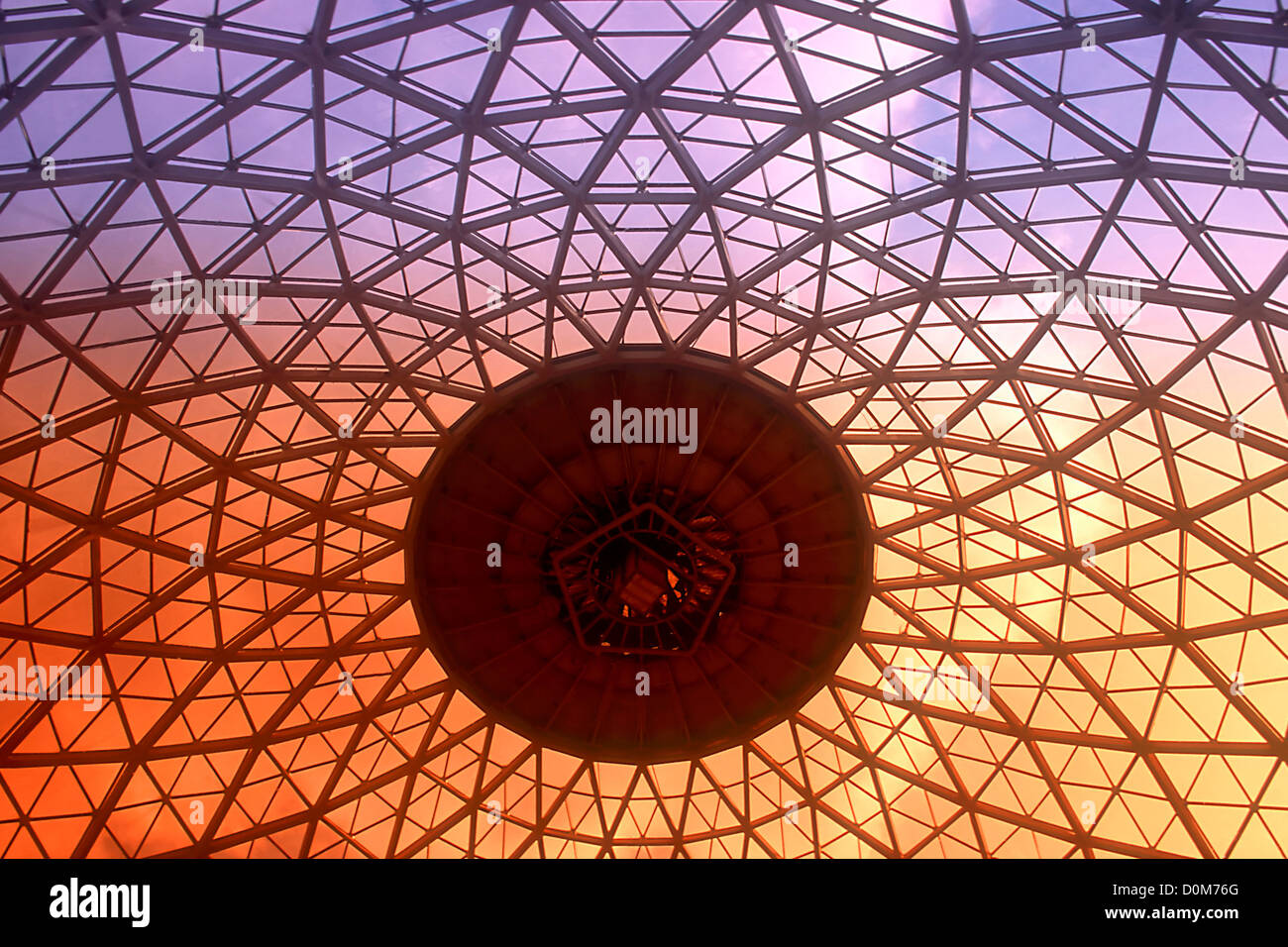 Geodesic shapes hi-res stock photography and images - Alamy