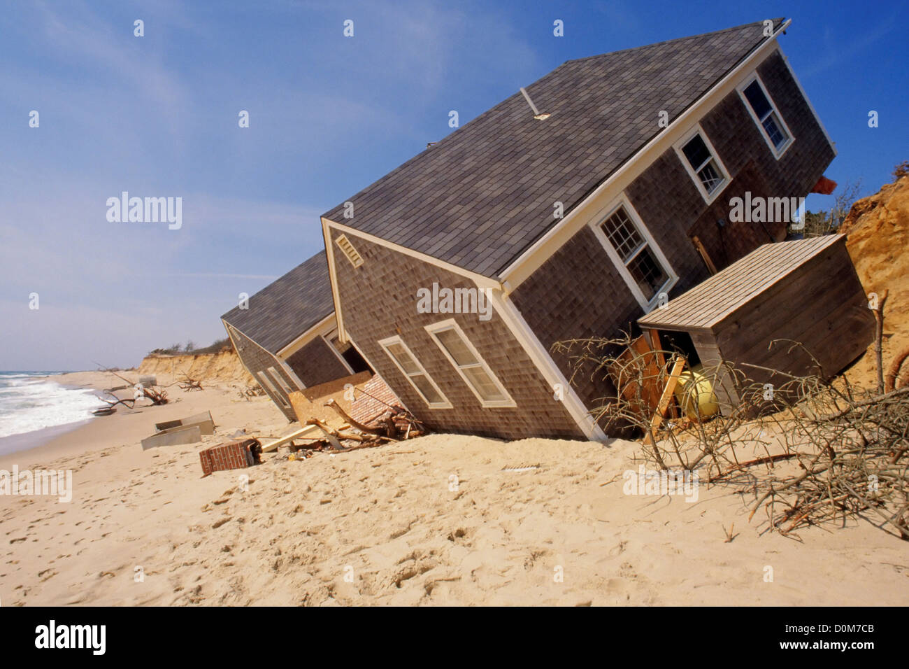 House collapse england hi-res stock photography and images - Alamy
