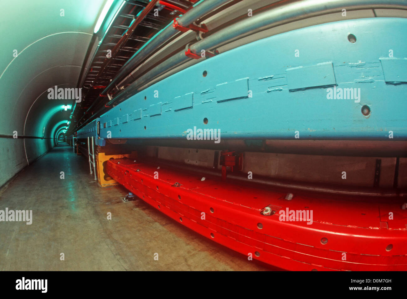 Tevatron particle accelerator hi-res stock photography and images - Alamy
