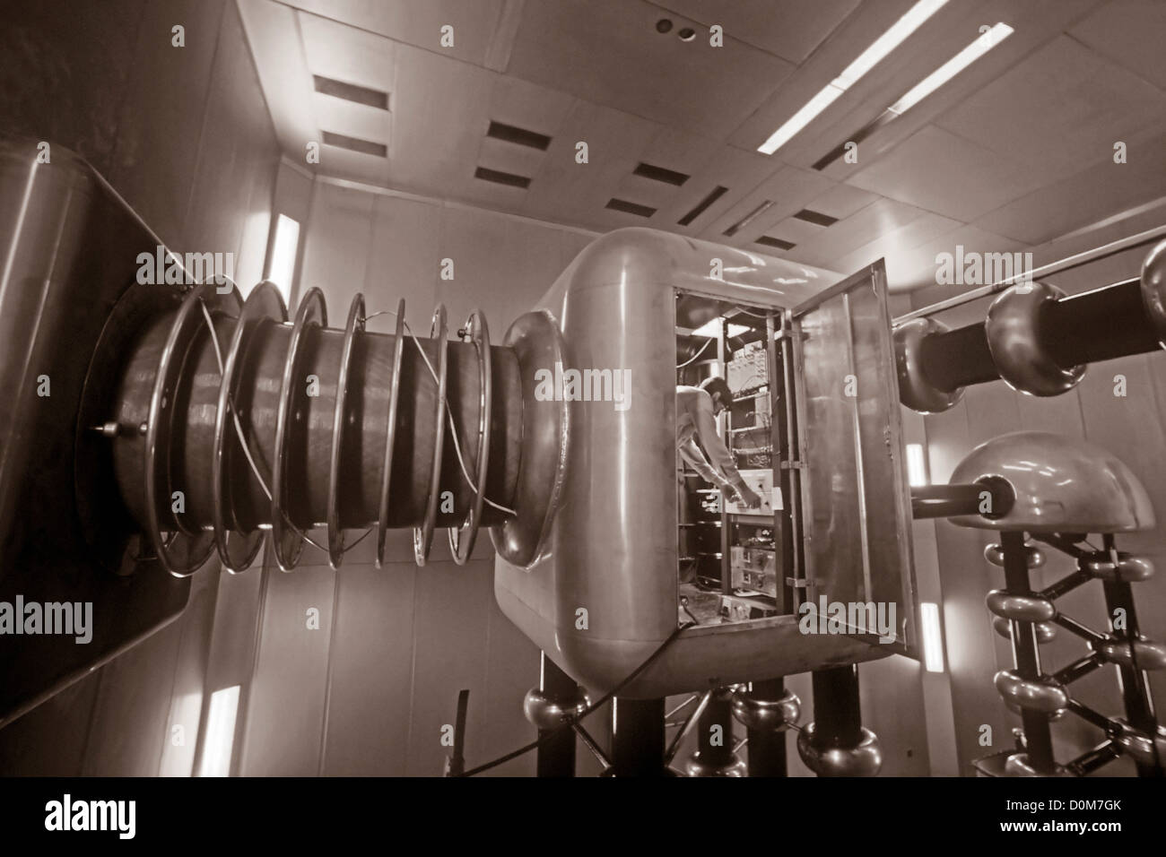 Fermilab particle hi-res stock photography and images - Alamy