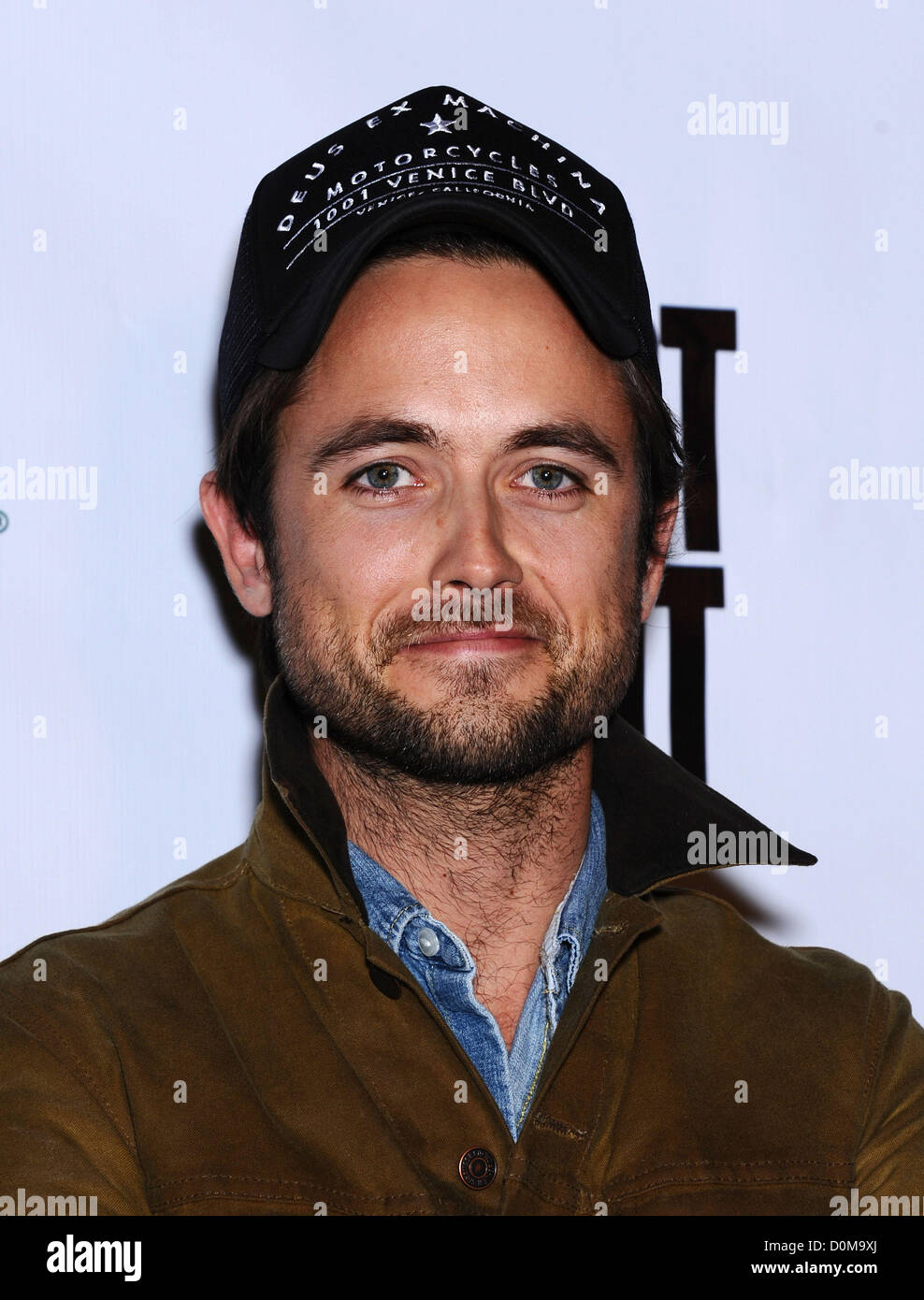 Justin chatwin hi-res stock photography and images - Alamy