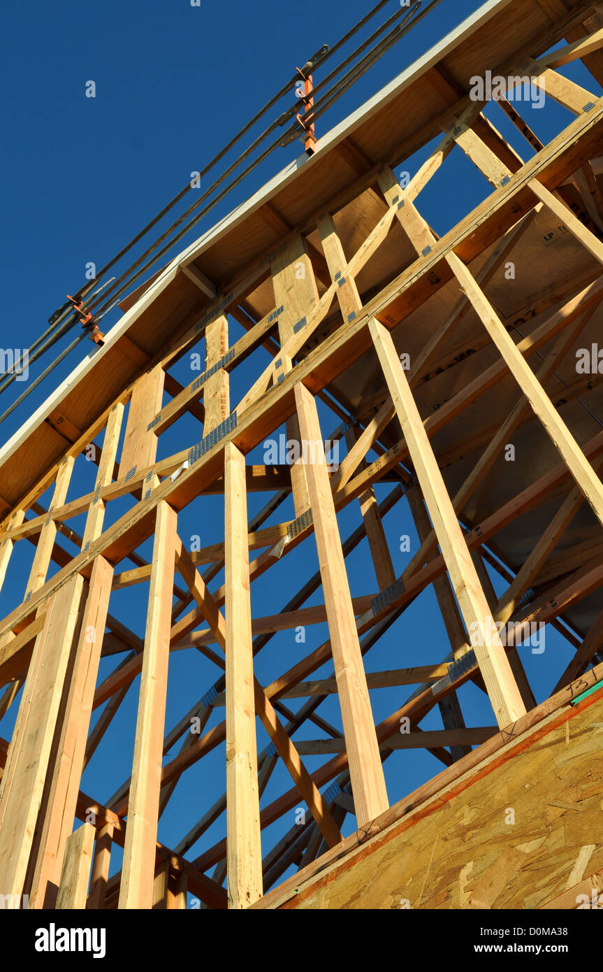 Vertical New Home Under Construction Stock Photo - Alamy