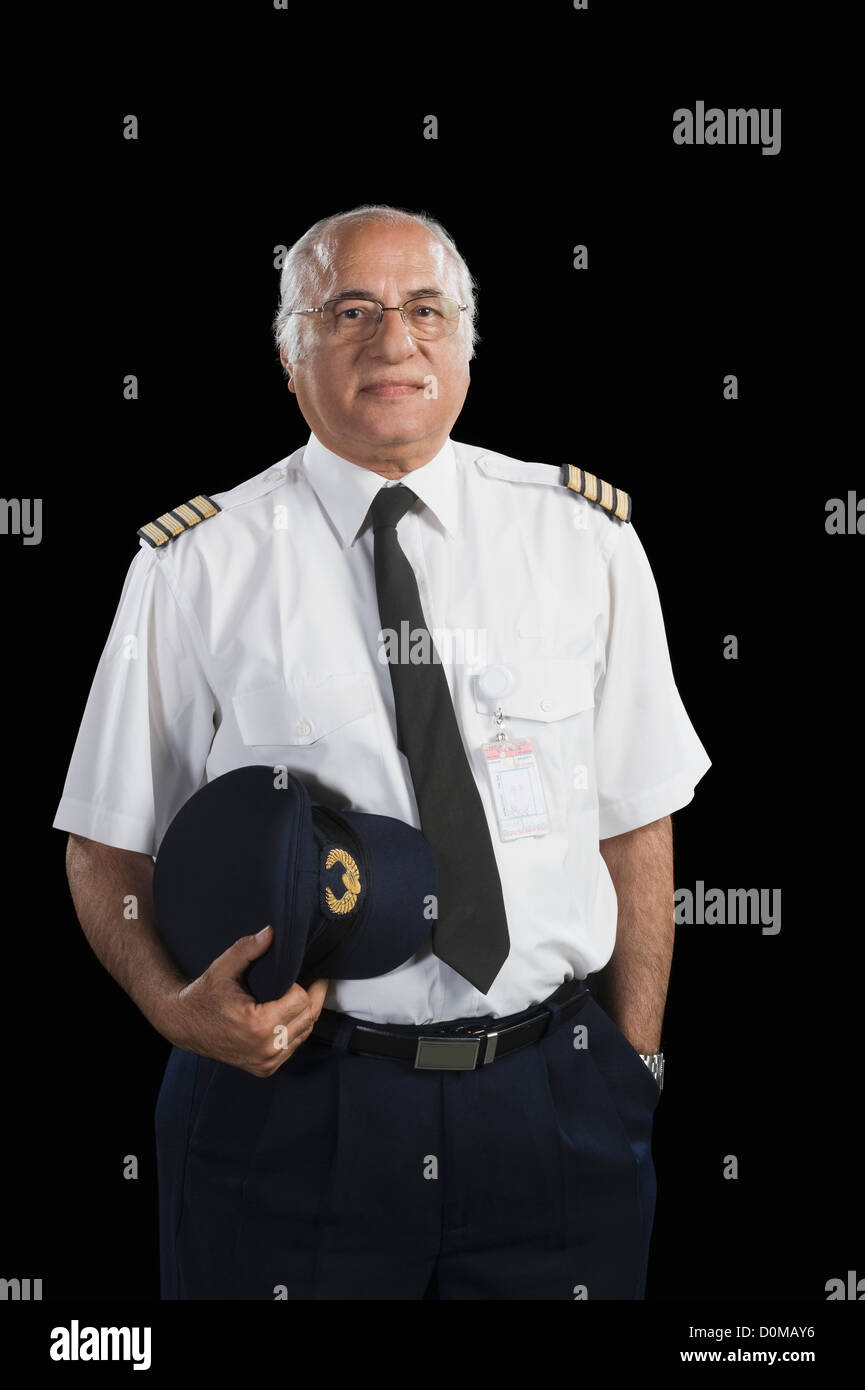 Indian pilot in uniform hi-res stock photography and images - Alamy