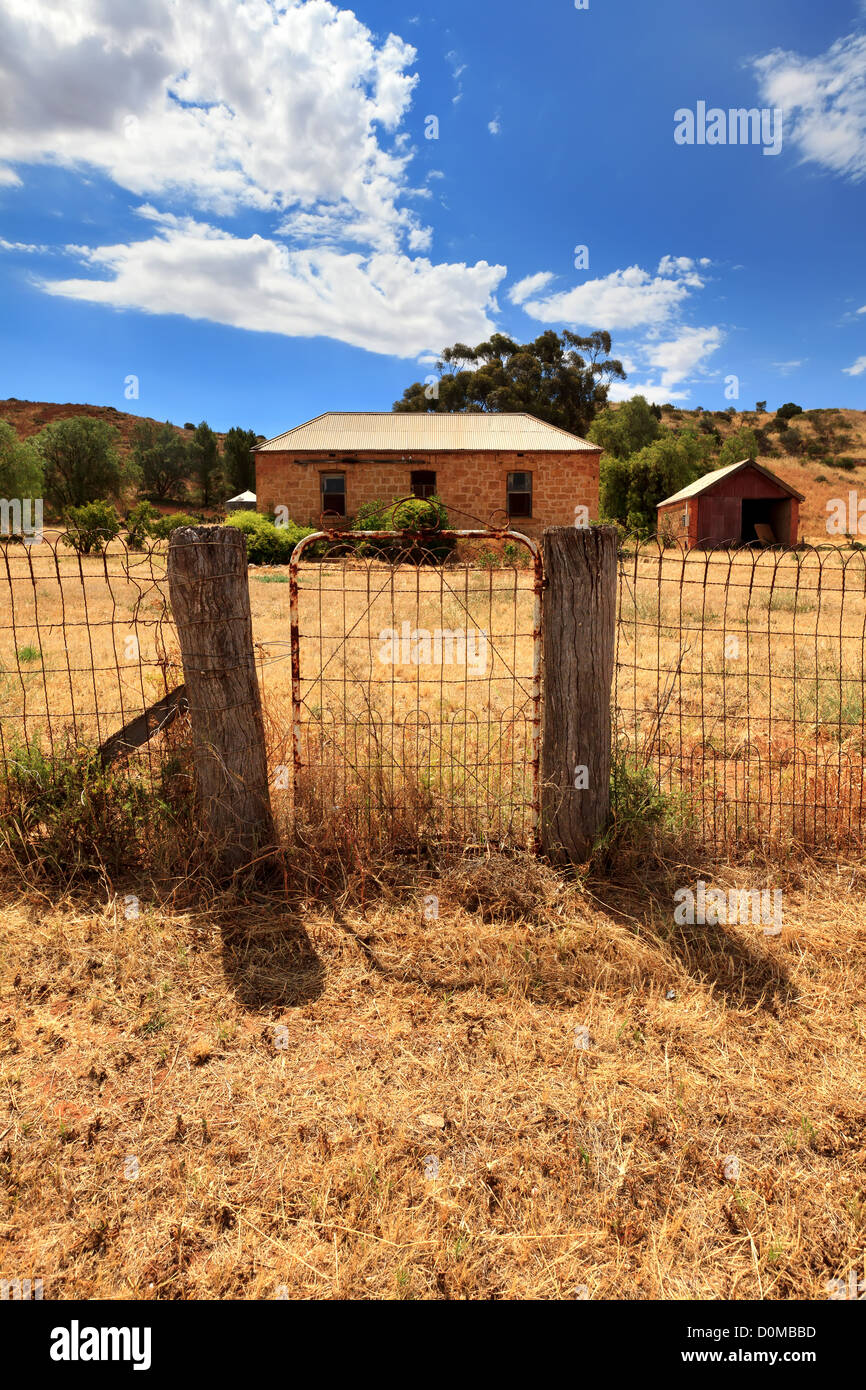 Pioneer homestead hi-res stock photography and images - Alamy